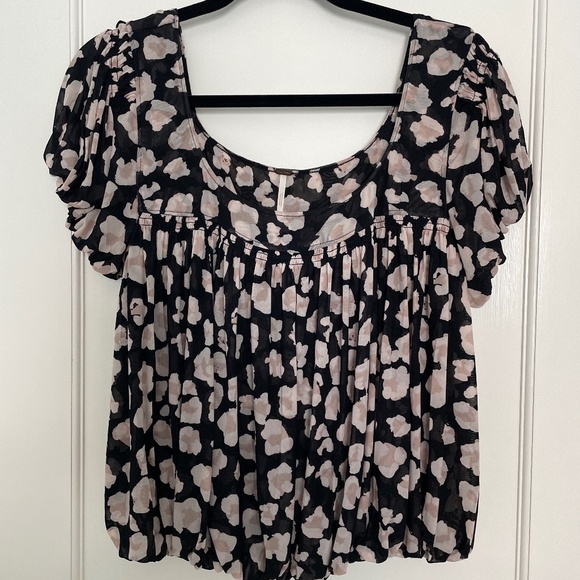 Free People | Tops | Blousy Top | Poshmark